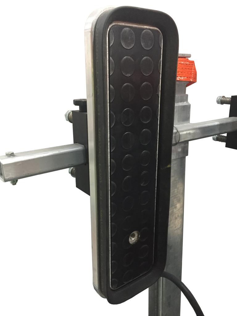 CladBoy Vacuum Lifting – Polyplas